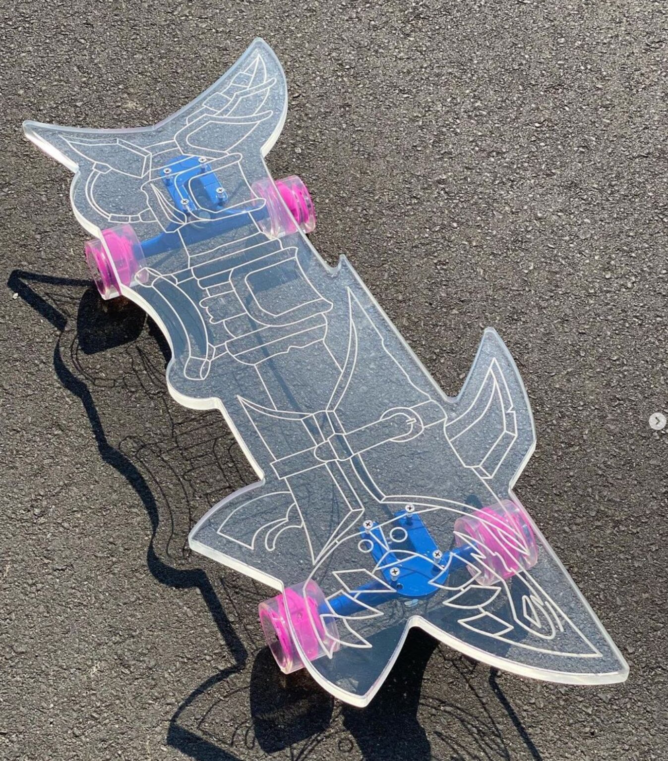 Sharknado mechanical shark longboard custom - Ghost Boards